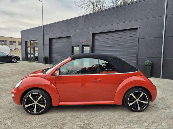 Oranžs Volkswagen Beetle 2004 Utena, ar dzinēja tilpumu 1.60 L un nobraukumu 96 tūkst. km par 2490 €, foto 5 vietnē AUTOMOTO.COM.LV