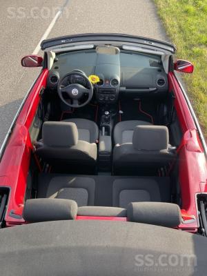 Sarkans Volkswagen Beetle 2008 Daugavpils, ar dzinēja tilpumu 2.00 L un nobraukumu 176 tūkst. km par 6700 €, foto 12 vietnē AUTOMOTO.COM.LV