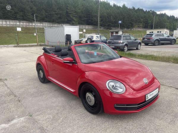 Sarkans Volkswagen Beetle 2015 Viļņa, ar dzinēja tilpumu 1.80 L un nobraukumu 83 tūkst. km par 9900 €, foto 5 vietnē AUTOMOTO.COM.LV