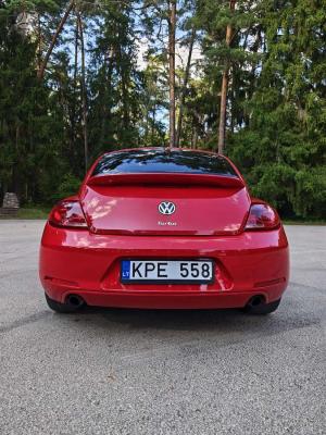 Sarkans Volkswagen Beetle 2012 Kauņa, ar dzinēja tilpumu 2.00 L un nobraukumu 236 tūkst. km par 7500 €, foto 7 vietnē AUTOMOTO.COM.LV