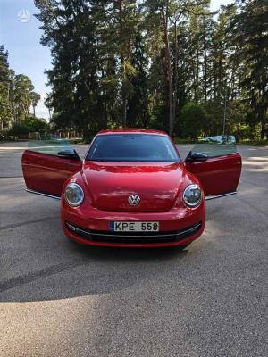 Sarkans Volkswagen Beetle 2012 Kauņa, ar dzinēja tilpumu 2.00 L un nobraukumu 236 tūkst. km par 7500 €, foto 8 vietnē AUTOMOTO.COM.LV