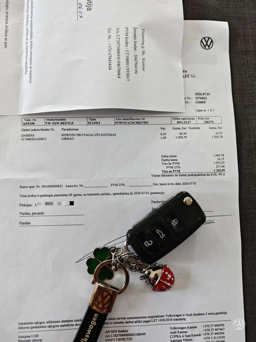 Sarkans Volkswagen Beetle 2012 Kauņa, ar dzinēja tilpumu 2.00 L un nobraukumu 236 tūkst. km par 7500 €, foto 25 vietnē AUTOMOTO.COM.LV