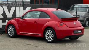 Red Volkswagen Beetle 2015 in Liepaja, with an engine capacity of 1.20 L and mileage of 157 thousand km for 7999 €, photo 7 on AUTOMOTO.COM.LV