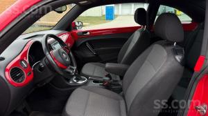 Red Volkswagen Beetle 2015 in Liepaja, with an engine capacity of 1.20 L and mileage of 157 thousand km for 7999 €, photo 11 on AUTOMOTO.COM.LV
