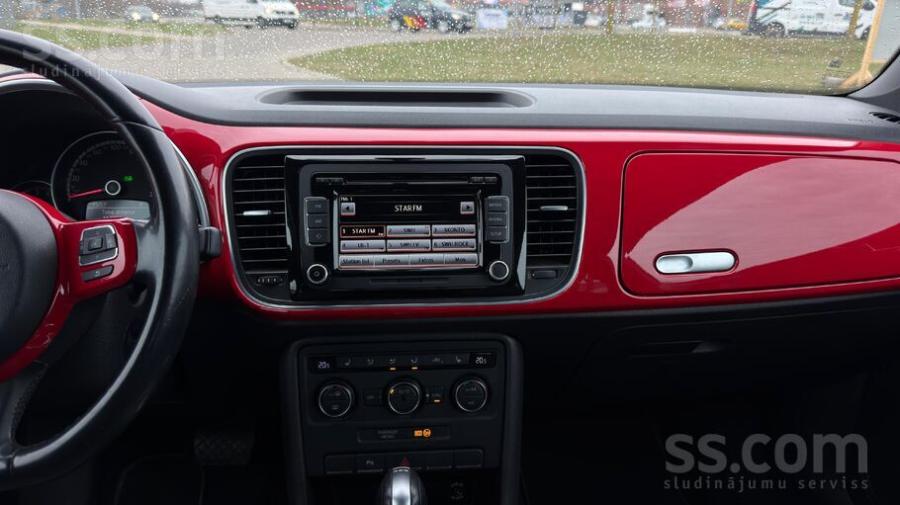 Red Volkswagen Beetle 2015 in Liepaja, with an engine capacity of 1.20 L and mileage of 157 thousand km for 7999 €, photo 13 on AUTOMOTO.COM.LV