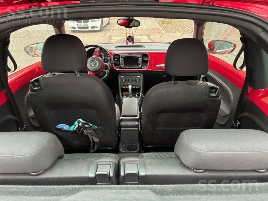 Red Volkswagen Beetle 2015 in Liepaja, with an engine capacity of 1.20 L and mileage of 155 thousand km for 9800 €, photo 3 on AUTOMOTO.COM.LV