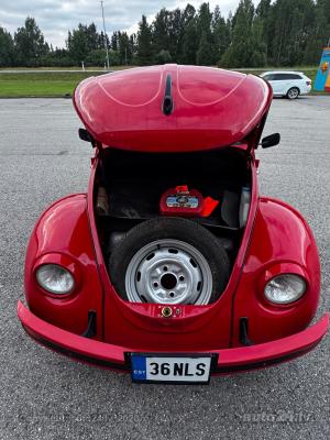 Red Volkswagen Beetle 1998 in Tallinn, with an engine capacity of 1.60 L and mileage of 27 thousand km for 11000 €, photo 13 on AUTOMOTO.COM.LV