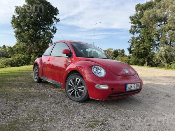 Red Volkswagen Beetle 2000 in Madona, with an engine capacity of 1.90 L and mileage of 322 thousand km for 800 €, photo 1 on AUTOMOTO.COM.LV