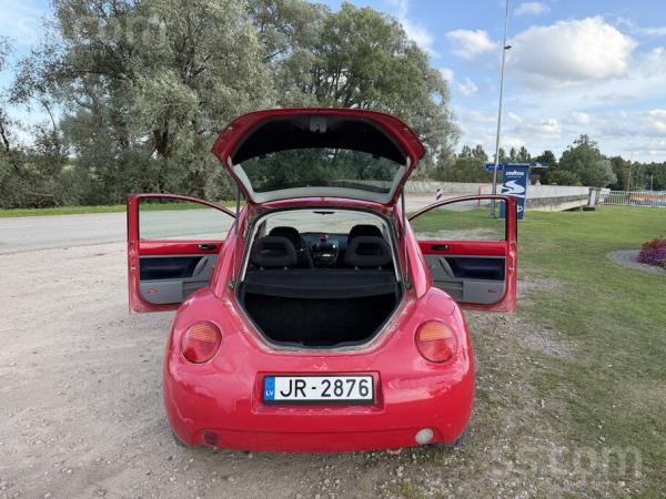 Red Volkswagen Beetle 2000 in Madona, with an engine capacity of 1.90 L and mileage of 322 thousand km for 800 €, photo 6 on AUTOMOTO.COM.LV