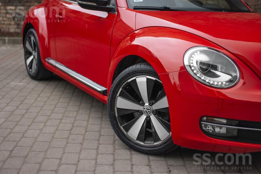 Red Volkswagen Beetle 2013 in Riga, with an engine capacity of 1.40 L and mileage of 159 thousand km for 3800 €, photo 17 on AUTOMOTO.COM.LV