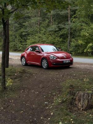Red Volkswagen Beetle 2013 in Kaunas, with an engine capacity of 0.00 L and mileage of 255 thousand km for 7500 €, photo 2 on AUTOMOTO.COM.LV