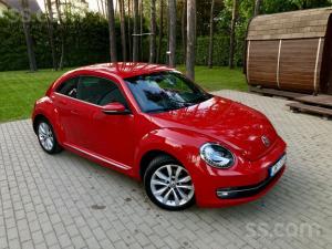Red Volkswagen Beetle 2014 in Riga, with an engine capacity of 1.20 L and mileage of 200 thousand km for 5500 €, photo 4 on AUTOMOTO.COM.LV