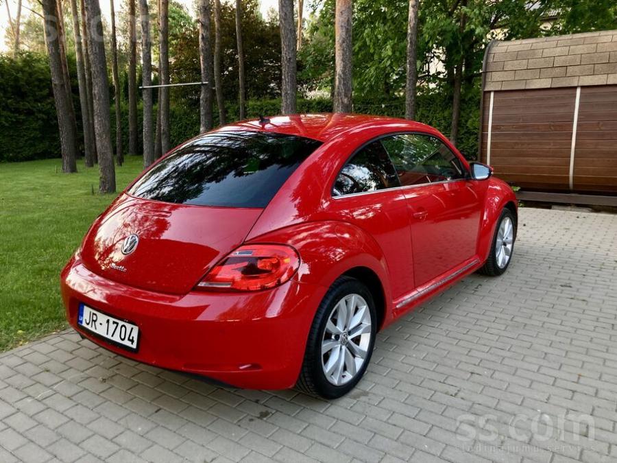 Red Volkswagen Beetle 2014 in Riga, with an engine capacity of 1.20 L and mileage of 200 thousand km for 5500 €, photo 12 on AUTOMOTO.COM.LV