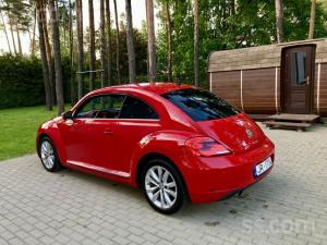 Red Volkswagen Beetle 2014 in Riga, with an engine capacity of 1.20 L and mileage of 200 thousand km for 5500 €, photo 19 on AUTOMOTO.COM.LV