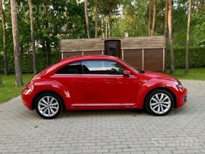 Red Volkswagen Beetle 2014 in Riga, with an engine capacity of 1.20 L and mileage of 200 thousand km for 5500 €, photo 20 on AUTOMOTO.COM.LV