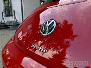 Red Volkswagen Beetle 2014 in Riga, with an engine capacity of 1.20 L and mileage of 200 thousand km for 5500 €, photo 21 on AUTOMOTO.COM.LV