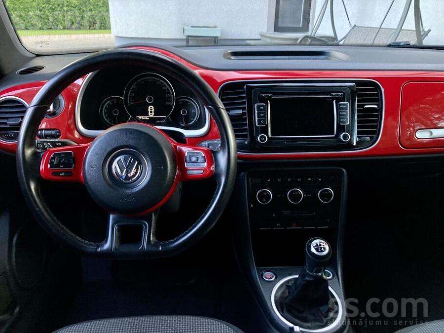 Red Volkswagen Beetle 2014 in Riga, with an engine capacity of 1.20 L and mileage of 200 thousand km for 5500 €, photo 24 on AUTOMOTO.COM.LV