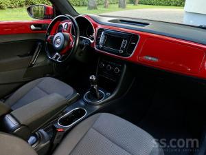 Red Volkswagen Beetle 2014 in Riga, with an engine capacity of 1.20 L and mileage of 200 thousand km for 5500 €, photo 26 on AUTOMOTO.COM.LV