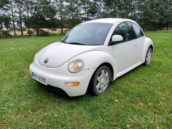 Balts Volkswagen Beetle 1998 Valmiera, ar dzinēja tilpumu 2.00 L un nobraukumu 152 tūkst. km par 700 €, foto 1 vietnē AUTOMOTO.COM.LV