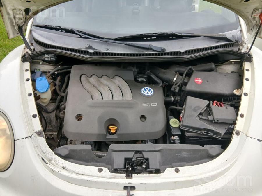 Balts Volkswagen Beetle 1998 Valmiera, ar dzinēja tilpumu 2.00 L un nobraukumu 152 tūkst. km par 700 €, foto 8 vietnē AUTOMOTO.COM.LV