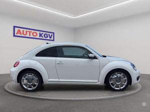 Balts Volkswagen Beetle 2012 Kauņa, ar dzinēja tilpumu 2.50 L un nobraukumu 158 tūkst. km par 6999 €, foto 7 vietnē AUTOMOTO.COM.LV