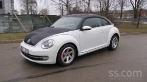 White Volkswagen Beetle 2013 in Riga, with an engine capacity of 1.60 L and mileage of 254 thousand km for 6350 €, photo 16 on AUTOMOTO.COM.LV