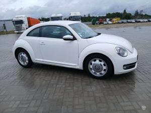 White Volkswagen Beetle 2013 in Taurage, with an engine capacity of 1.60 L and mileage of 206 thousand km for 3800 €, photo 5 on AUTOMOTO.COM.LV