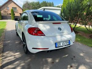 Balts Volkswagen Beetle 2013 Viļņa, ar dzinēja tilpumu 1.97 L un nobraukumu 263 tūkst. km par 7900 €, foto 5 vietnē AUTOMOTO.COM.LV