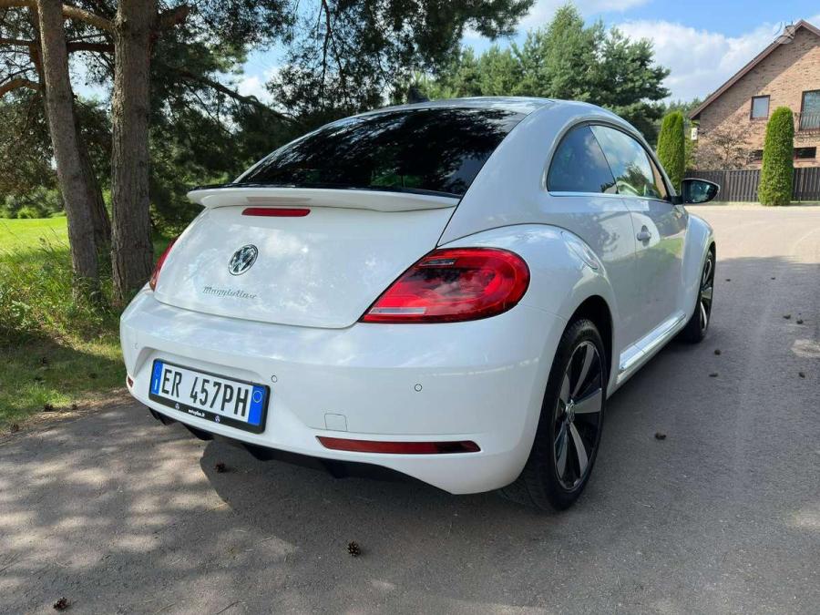 Balts Volkswagen Beetle 2013 Viļņa, ar dzinēja tilpumu 1.97 L un nobraukumu 263 tūkst. km par 7900 €, foto 11 vietnē AUTOMOTO.COM.LV
