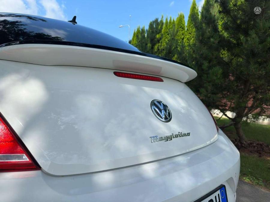 Balts Volkswagen Beetle 2013 Viļņa, ar dzinēja tilpumu 1.97 L un nobraukumu 263 tūkst. km par 7900 €, foto 18 vietnē AUTOMOTO.COM.LV