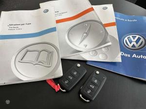 Balts Volkswagen Beetle 2013 Viļņa, ar dzinēja tilpumu 1.97 L un nobraukumu 263 tūkst. km par 7900 €, foto 43 vietnē AUTOMOTO.COM.LV