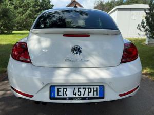 White Volkswagen Beetle 2013 in Vilnius, with an engine capacity of 1.97 L and mileage of 263 thousand km for 7900 €, photo 8 on AUTOMOTO.COM.LV