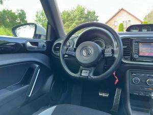White Volkswagen Beetle 2013 in Vilnius, with an engine capacity of 1.97 L and mileage of 263 thousand km for 7900 €, photo 23 on AUTOMOTO.COM.LV