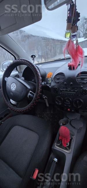 Balts Volkswagen Beetle 2000 Tukums, ar dzinēja tilpumu 1.90 L un nobraukumu 490 tūkst. km par 700 €, foto 9 vietnē AUTOMOTO.COM.LV