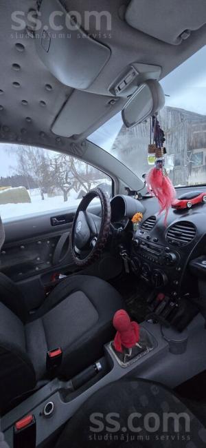 Balts Volkswagen Beetle 2000 Tukums, ar dzinēja tilpumu 1.90 L un nobraukumu 490 tūkst. km par 700 €, foto 10 vietnē AUTOMOTO.COM.LV