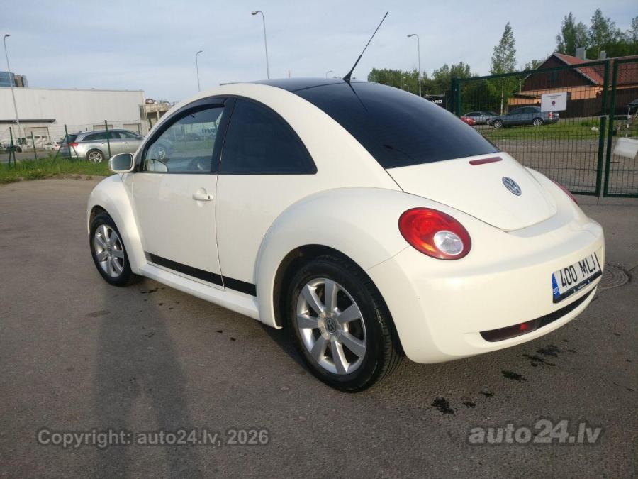 Balts Volkswagen Beetle 2008 Tallina, ar dzinēja tilpumu 1.60 L un nobraukumu 196 tūkst. km par 3800 €, foto 9 vietnē AUTOMOTO.COM.LV