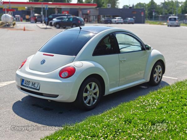 White Volkswagen Beetle 2008 in Tallinn, with an engine capacity of 1.60 L and mileage of 196 thousand km for 3300 €, photo 6 on AUTOMOTO.COM.LV