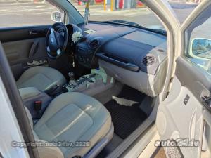 White Volkswagen Beetle 2008 in Tallinn, with an engine capacity of 1.60 L and mileage of 196 thousand km for 3300 €, photo 10 on AUTOMOTO.COM.LV