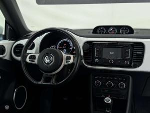 Balts Volkswagen Beetle 2012 Viļņa, ar dzinēja tilpumu 1.97 L un nobraukumu 250 tūkst. km par 7200 €, foto 13 vietnē AUTOMOTO.COM.LV