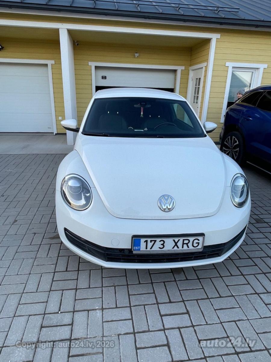 White Volkswagen Beetle 2012 in Tallinn, with an engine capacity of 1.20 L and mileage of 226 thousand km for 6260 €, photo 6 on AUTOMOTO.COM.LV