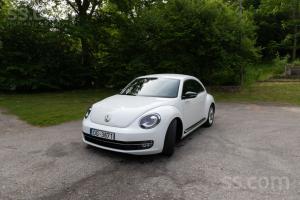Balts Volkswagen Beetle 2012 Liepāja, ar dzinēja tilpumu 2.00 L un nobraukumu 210 tūkst. km par 7200 €, foto 4 vietnē AUTOMOTO.COM.LV