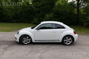 Balts Volkswagen Beetle 2012 Liepāja, ar dzinēja tilpumu 2.00 L un nobraukumu 210 tūkst. km par 7200 €, foto 5 vietnē AUTOMOTO.COM.LV