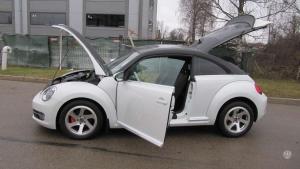 Balts Volkswagen Beetle 2013 Rīga, ar dzinēja tilpumu 1.60 L un nobraukumu 254 tūkst. km par 5950 €, foto 28 vietnē AUTOMOTO.COM.LV