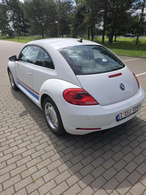 Balts Volkswagen Beetle 2012 Viļņa, ar dzinēja tilpumu 1.20 L un nobraukumu 190 tūkst. km par 5850 €, foto 4 vietnē AUTOMOTO.COM.LV