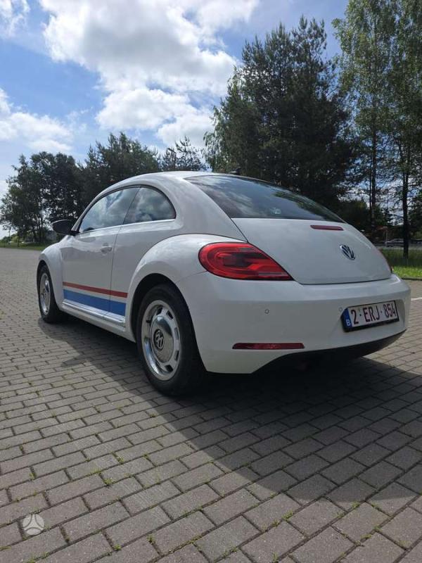 Balts Volkswagen Beetle 2012 Viļņa, ar dzinēja tilpumu 1.20 L un nobraukumu 190 tūkst. km par 5850 €, foto 5 vietnē AUTOMOTO.COM.LV