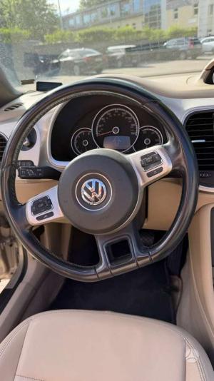 Yellow Volkswagen Beetle 2013 in Vilnius, with an engine capacity of 1.97 L and mileage of 185 thousand km for 8000 €, photo 16 on AUTOMOTO.COM.LV