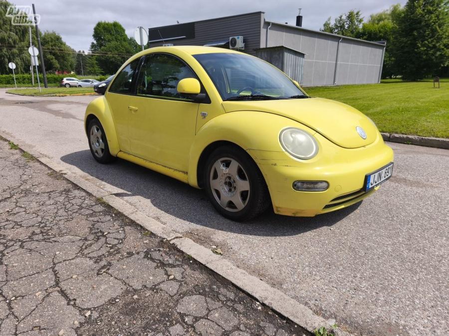 Yellow Volkswagen Beetle 1999 in Kaunas, with an engine capacity of 1.90 L and mileage of 300 thousand km for 400 €, photo 5 on AUTOMOTO.COM.LV