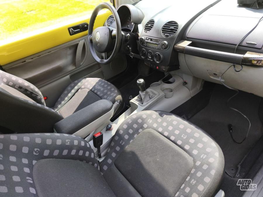 Yellow Volkswagen Beetle 1999 in Kaunas, with an engine capacity of 1.90 L and mileage of 300 thousand km for 400 €, photo 10 on AUTOMOTO.COM.LV