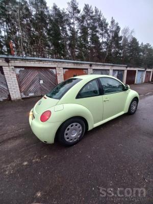 Dzeltens Volkswagen Beetle 2000 Rīga, ar dzinēja tilpumu 2.00 L un nobraukumu 152 tūkst. km par 2399 €, foto 5 vietnē AUTOMOTO.COM.LV