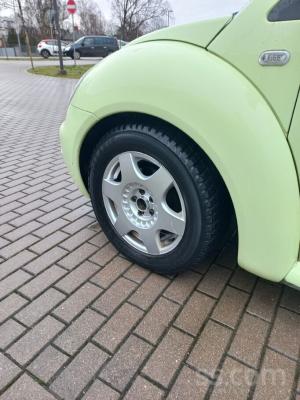 Dzeltens Volkswagen Beetle 2000 Rīga, ar dzinēja tilpumu 2.00 L un nobraukumu 152 tūkst. km par 2399 €, foto 27 vietnē AUTOMOTO.COM.LV